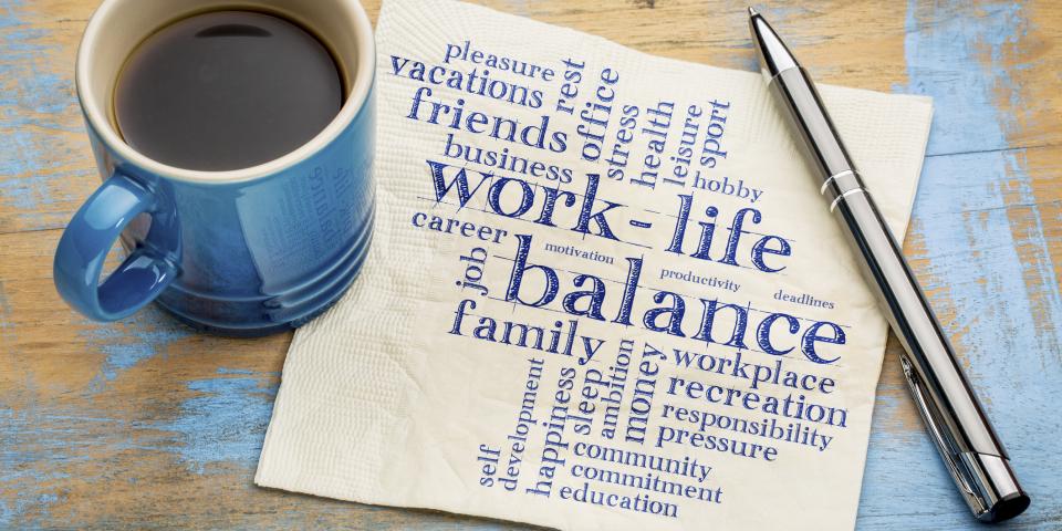 4 Strategies for Balancing Work and School