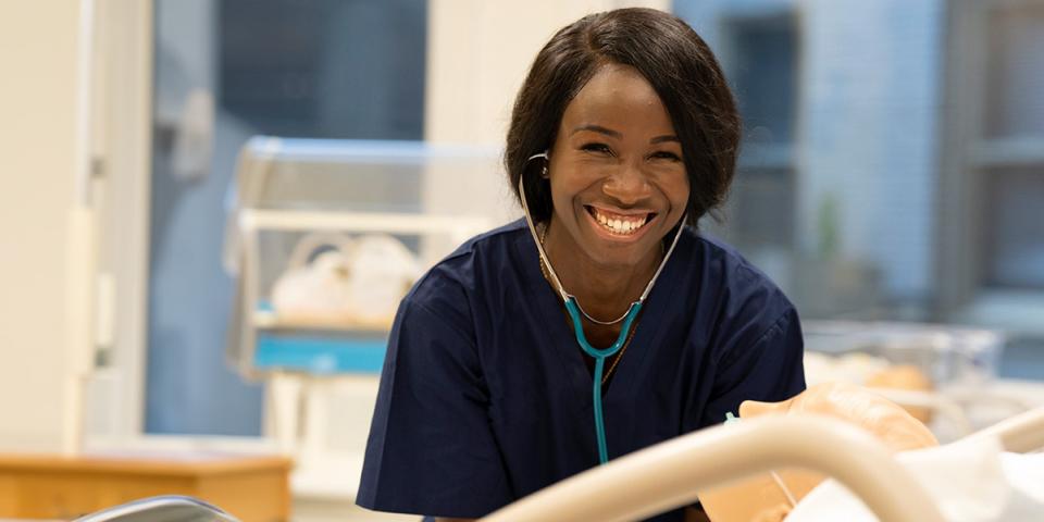 Medical Assisting Programs - Online Classes/Training