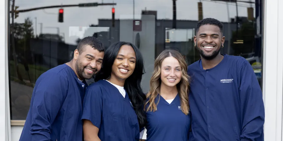 Online Medical Assisting Programs for New Mexico Residents